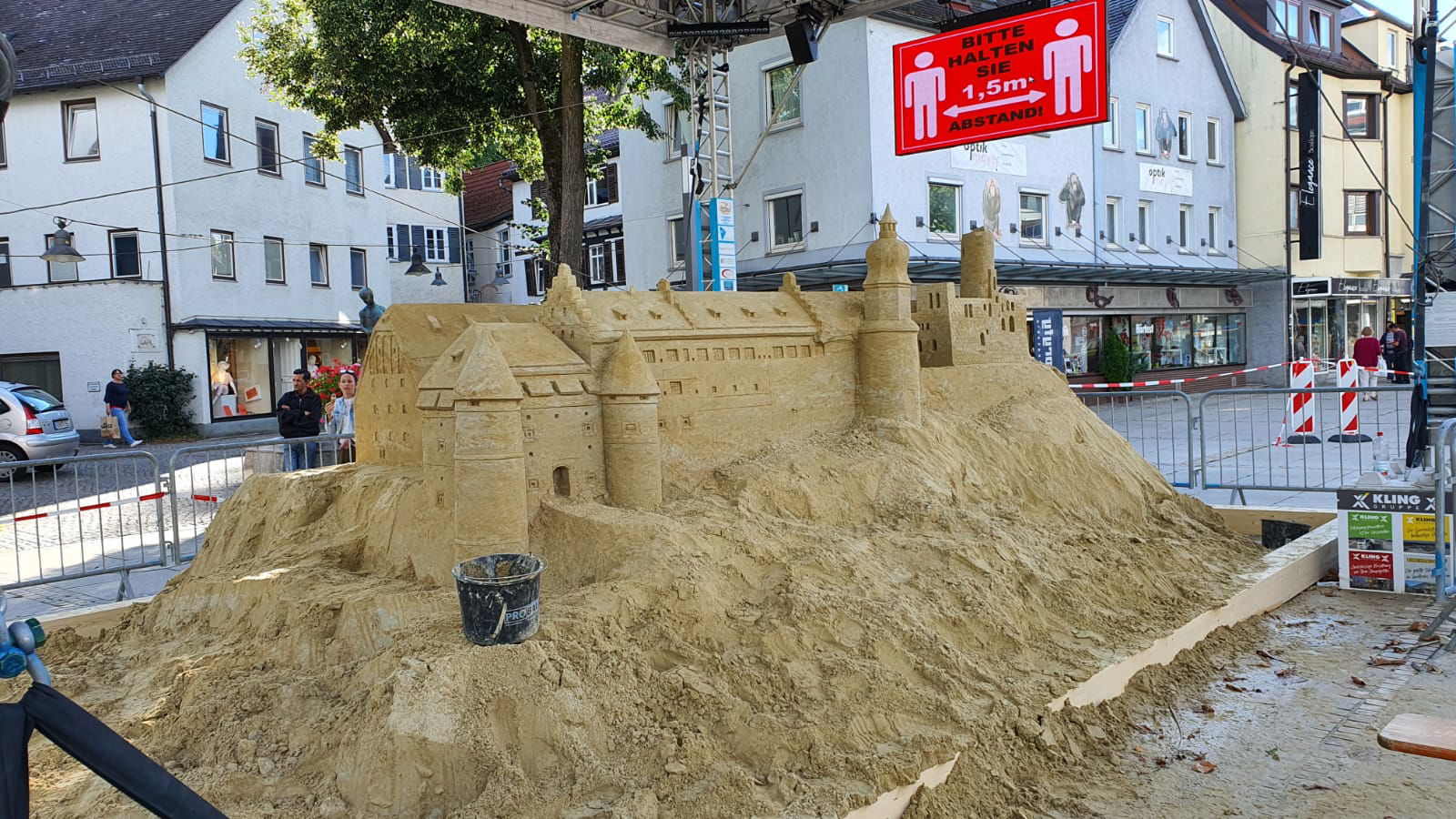 Die größte Sandburg steht in Heidenheim | RADIO 7